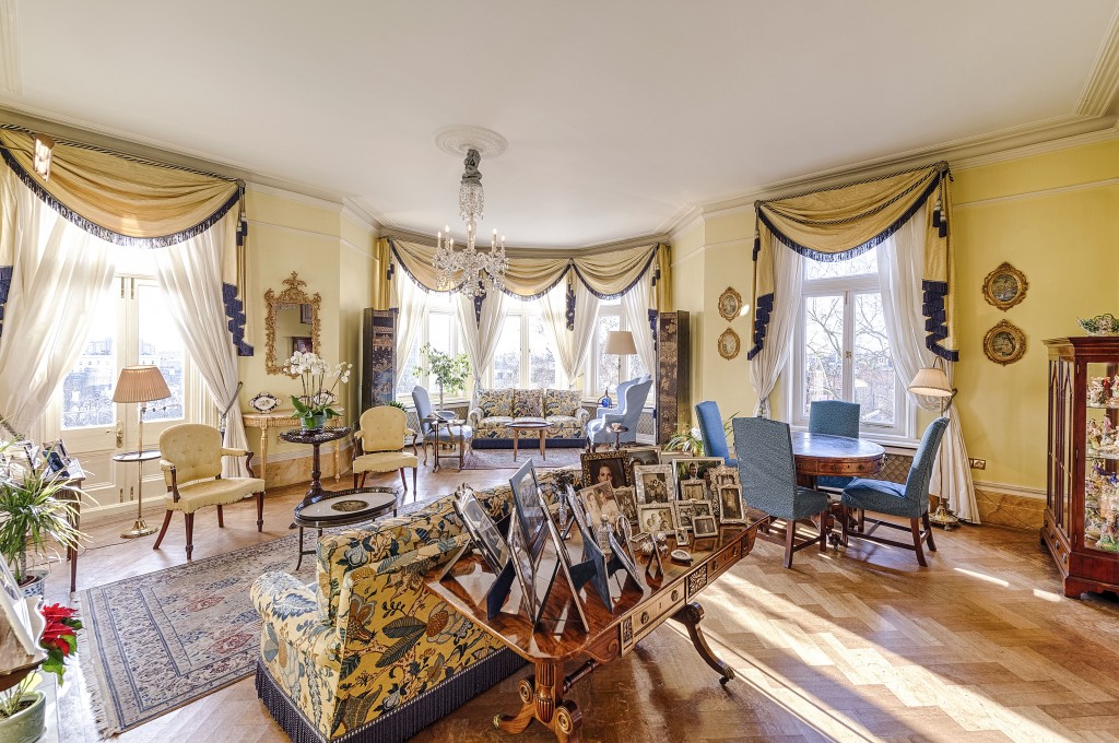 Hyde Park Gate, SW7 - , 5 bedroom, Apartment